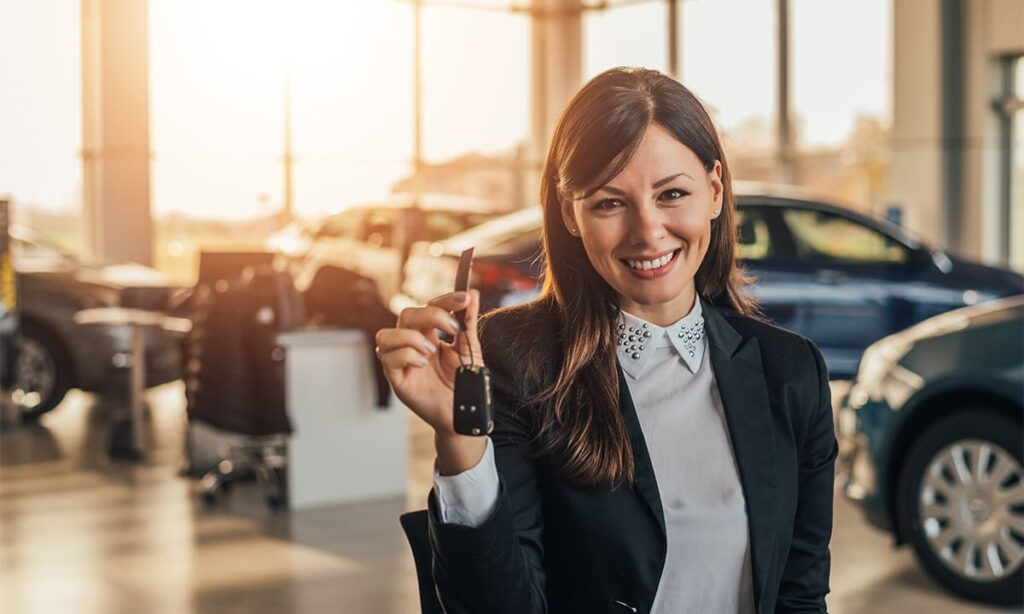 5 sitios para comprar autos nuevos y usados por internet